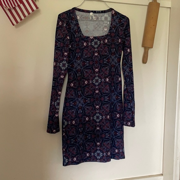 Mudd | Dresses | Mudd Xs Fitted Dress | Poshmark